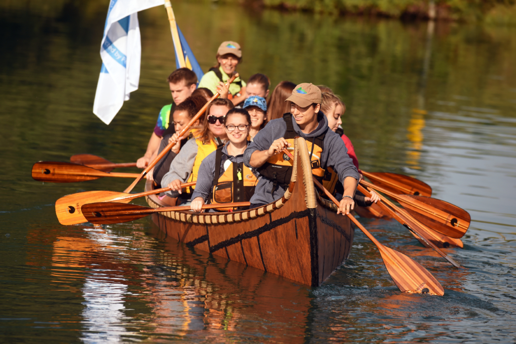 Freshmen canoe down Soo’s river of history | Lake Superior State University